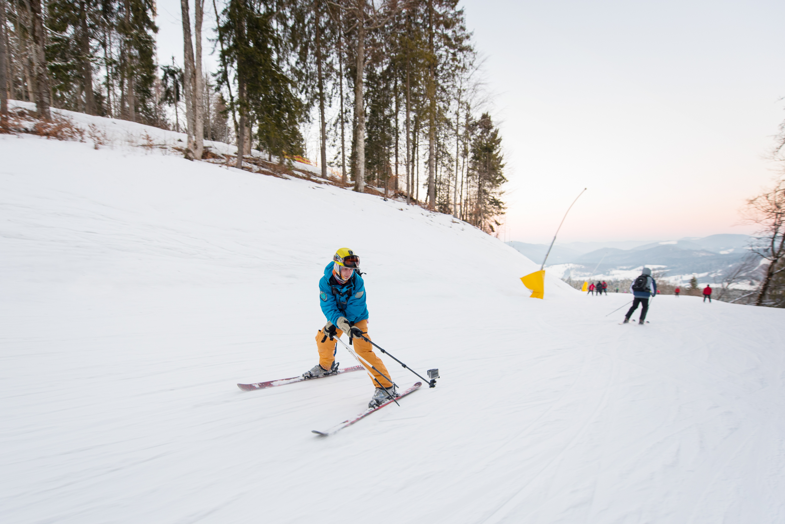 Skiers' and Snowboarders' Travel Guide to Iceland - SnowNations