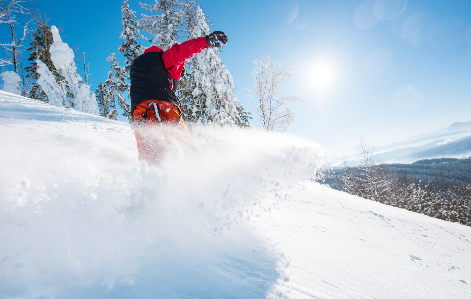 Your Ski and Snowboard Guide to the Mountains - Snownations - SnowNations